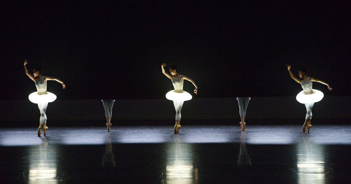 String SAGA／Escaping the Weight of Darkness | Ballet & Dance | NEW ...