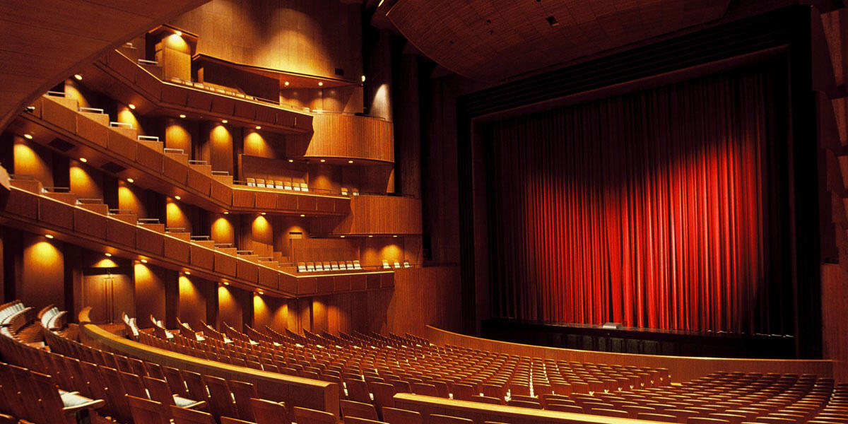 Elektra | Opera | NEW NATIONAL THEATRE, TOKYO